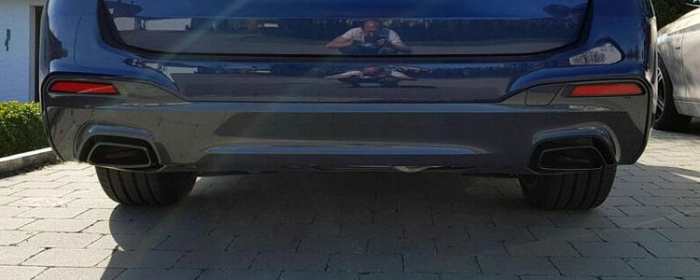 Черные насадки глушителя BMW G30 » 18308631960/18308631961