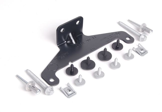 Дооснащение аэродинамическим комплектом М-стиль BMW F30 3-серии.