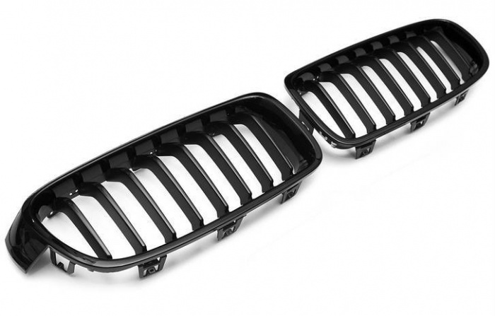 Решетка радиатора Performance BMW F30 » 51712240775, 51712240778