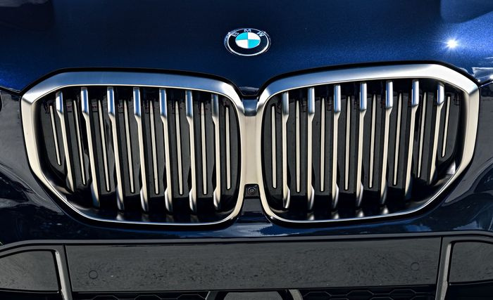 BMW X5 G05 решетка радиатора Cerium Grey » 51137454888