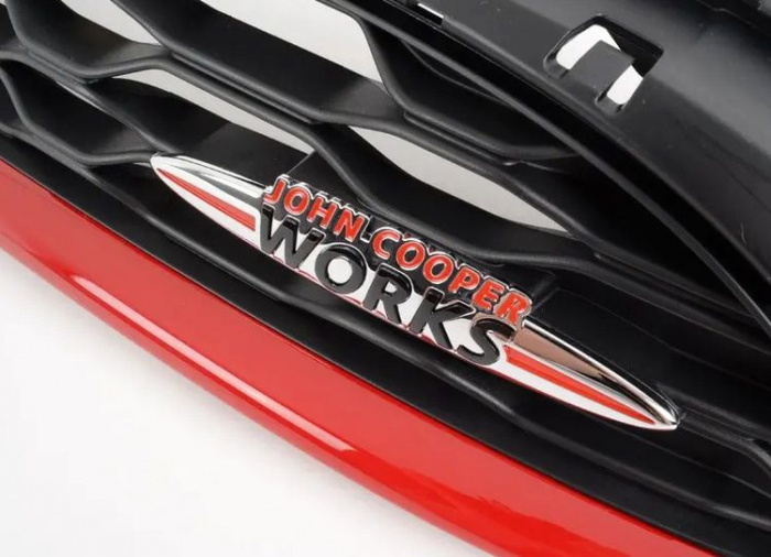 Решетка радиатора MINI JCW для F55/F56/F57 » 51137393456