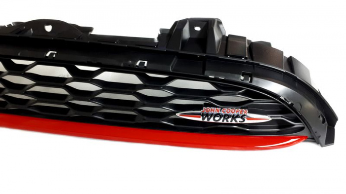 Решетка радиатора MINI JCW для F55/F56/F57 » 51137393456